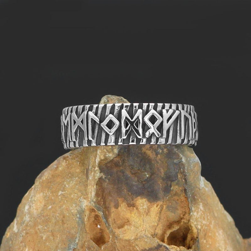 Nordic Rune Ring - Vikings Roar