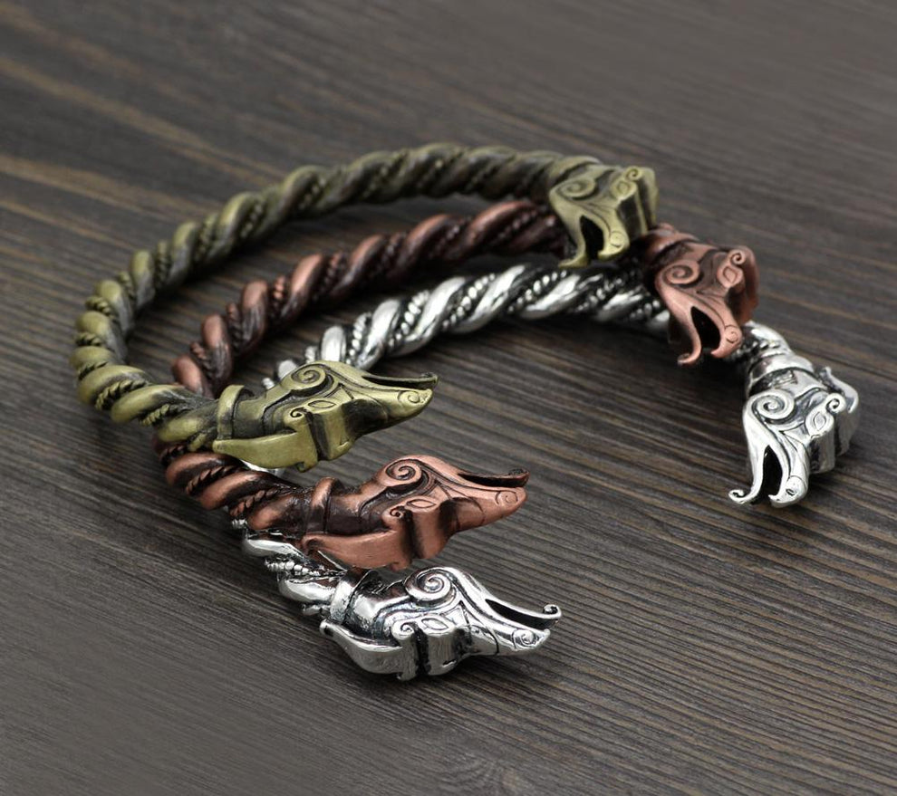 Ragnar Lothbrok Viking Armring Replica – Vikings Roar